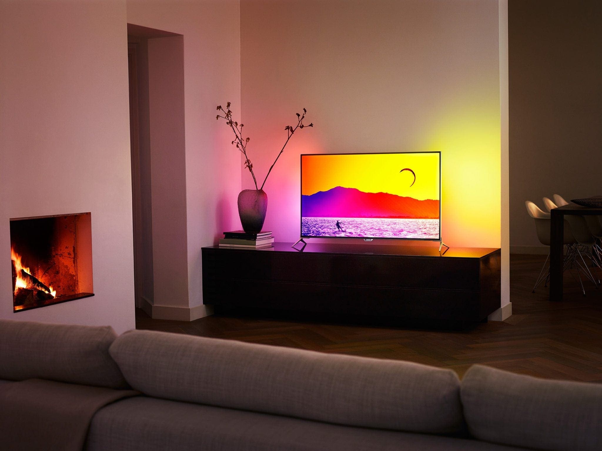 Philips lansează în România a doua generație de televizoare cu Android ...