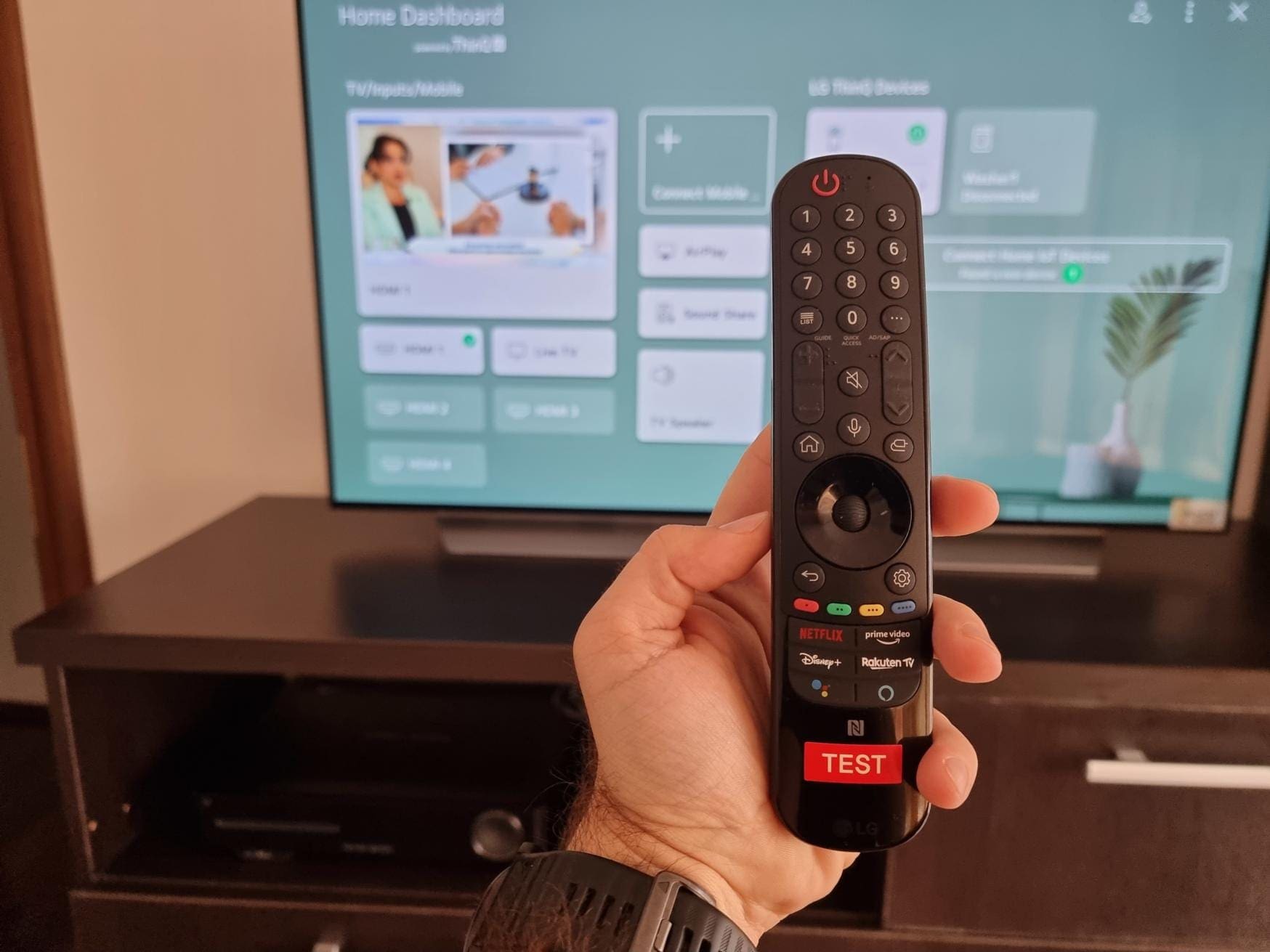 LG Home Dashboard: Cum să controlezi ecosistemul inteligent LG chiar de ...