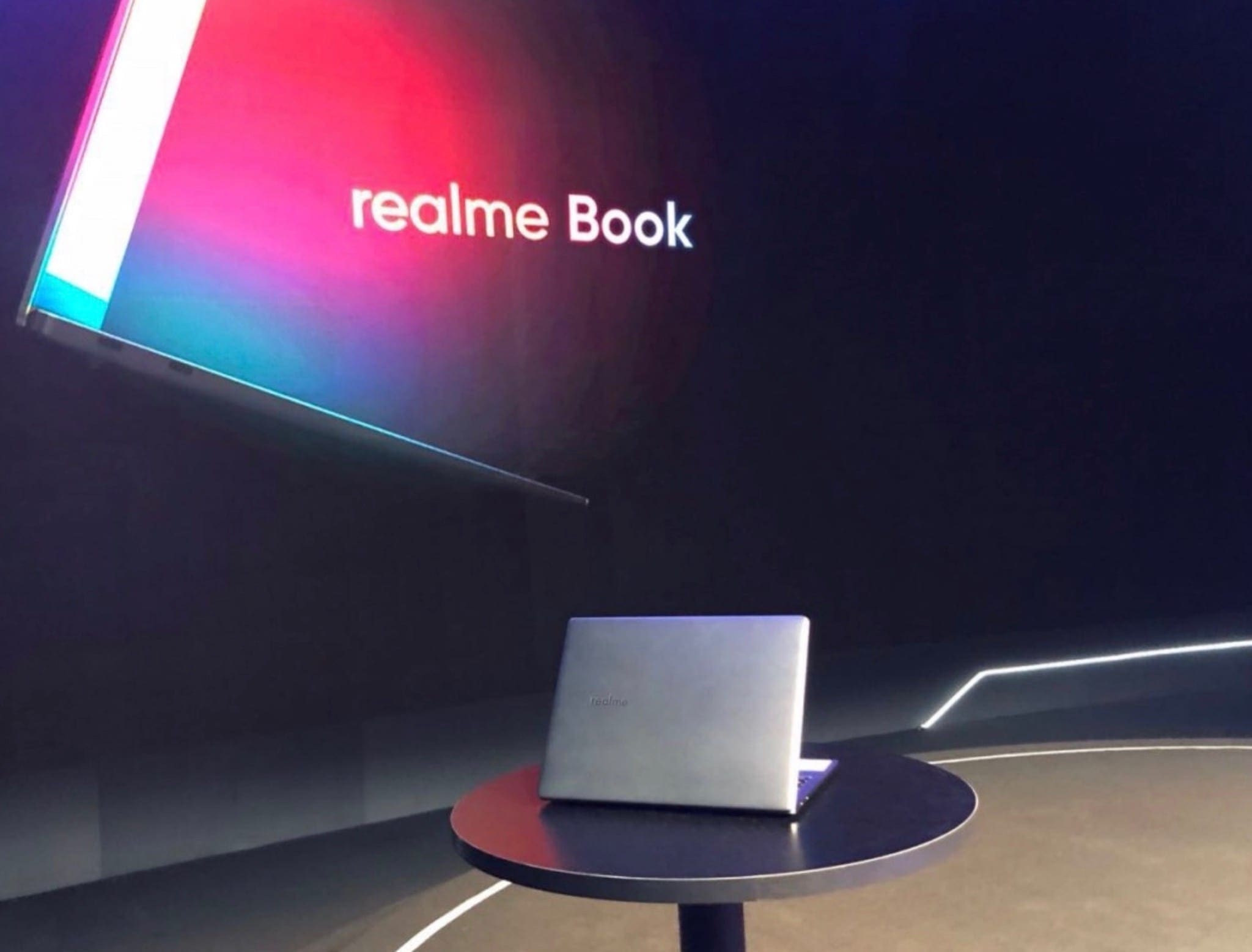 Premierele Realme: compania lansează prima sa tabletă și primul laptop ...