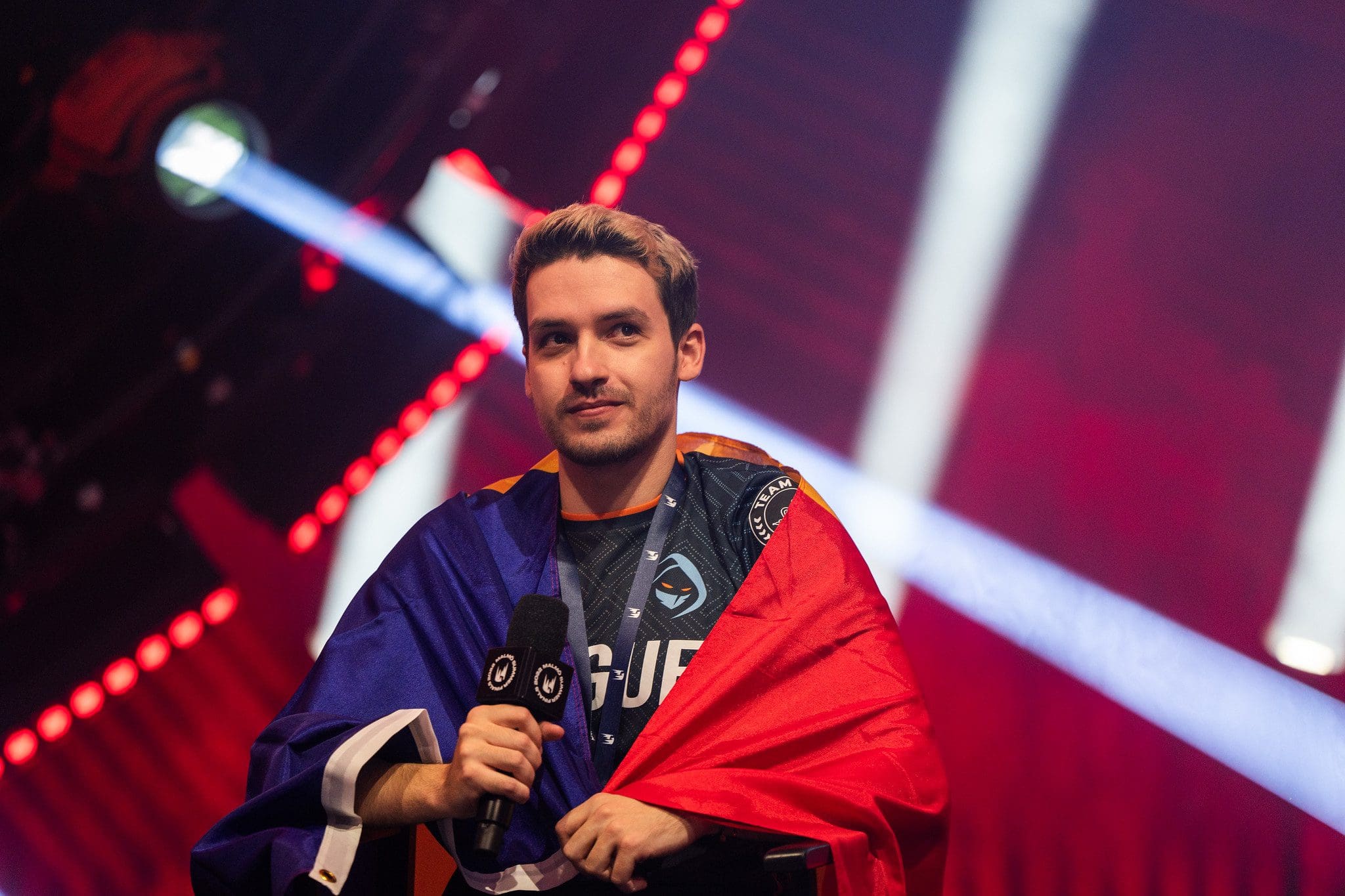 Andrei „Odoamne” Pascu este primul român din istorie care devine ...