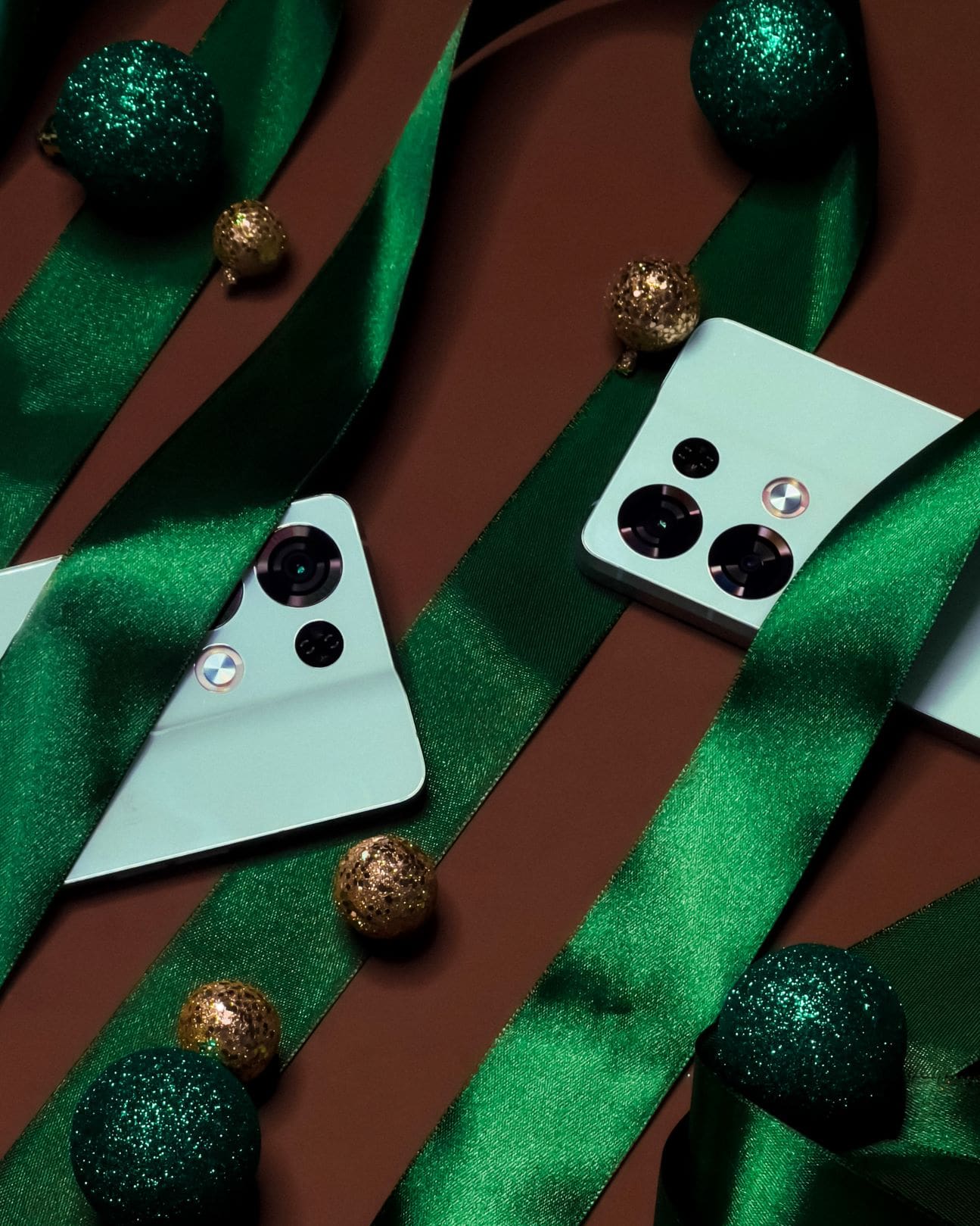 Oppo include Reno8 Pro 5G și Reno8 în pachete speciale de Crăciun