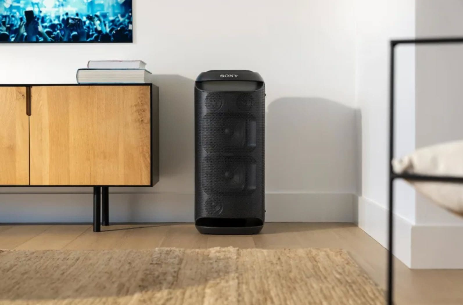 Sony a lansat o boxă de petreceri care se conectează şi la televizor