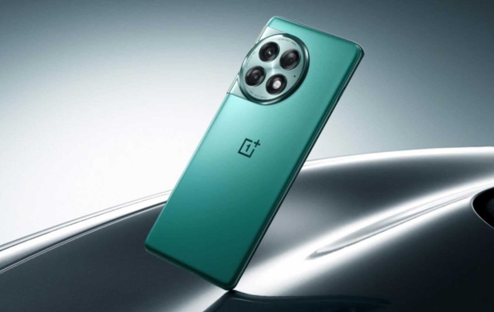 OnePlus a lansat un telefon cu 24 GB RAM, Ace 2 Pro, viitor OnePlus 11T?