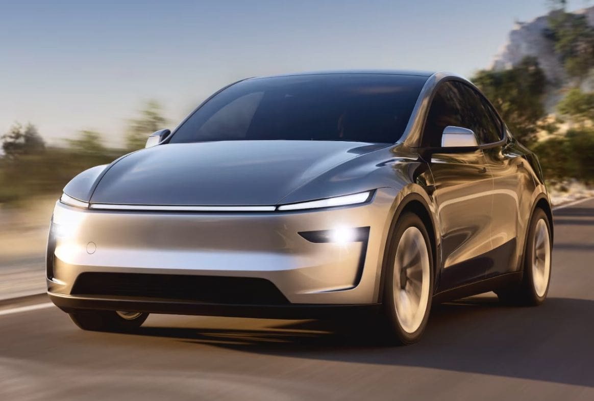 Noul Tesla Model Y (Juniper) disponibil acum în România. Cât costă și ...