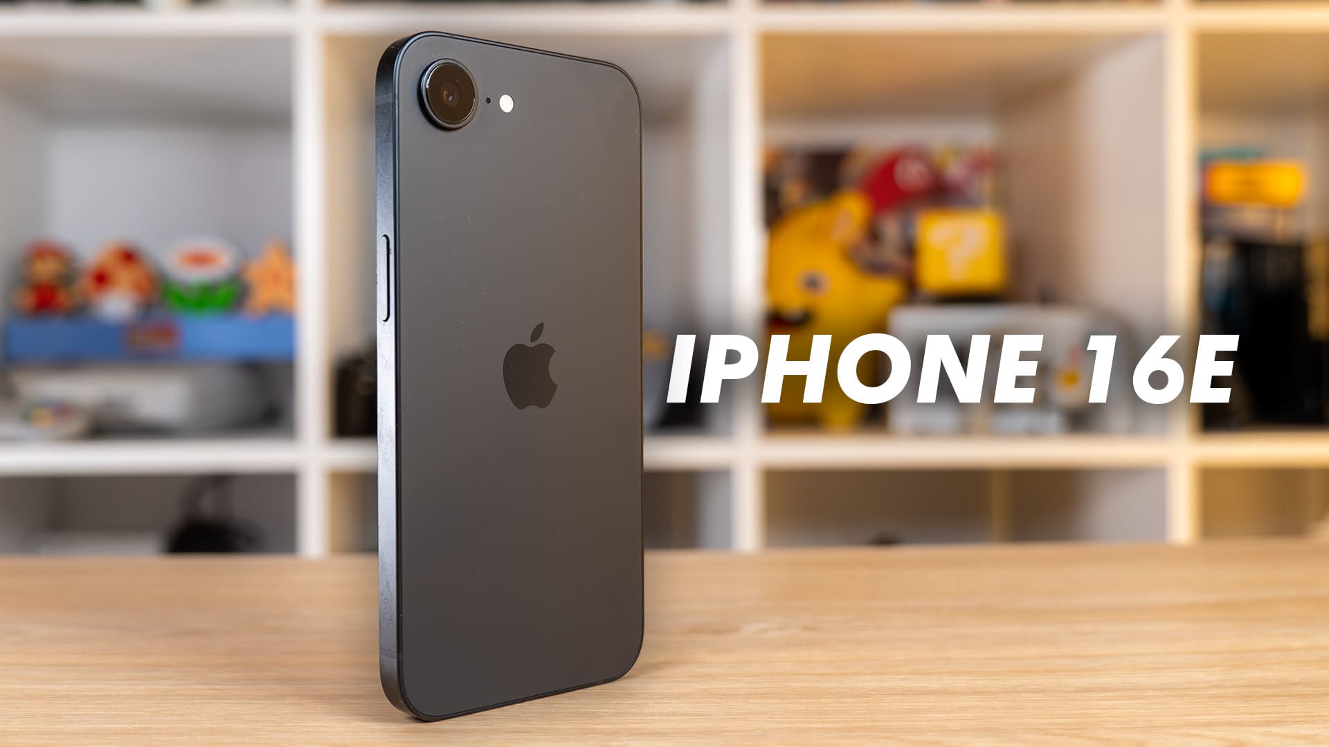 iPhone 16e review: ce primești de la cel mai ieftin iPhone?