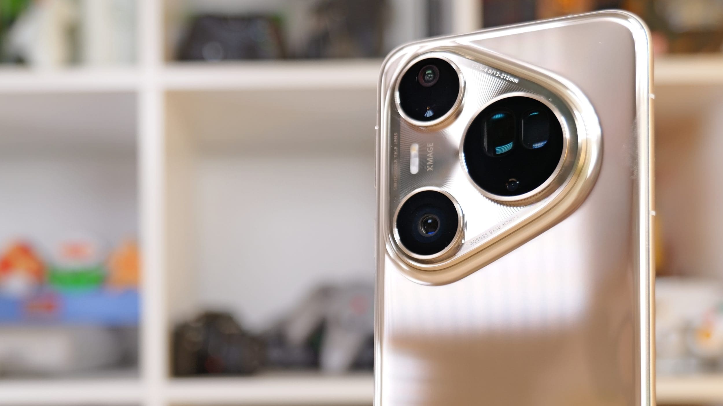 Huawei ar putea pregăti Pura 90 Ultra cu două camere de 200 megapixeli